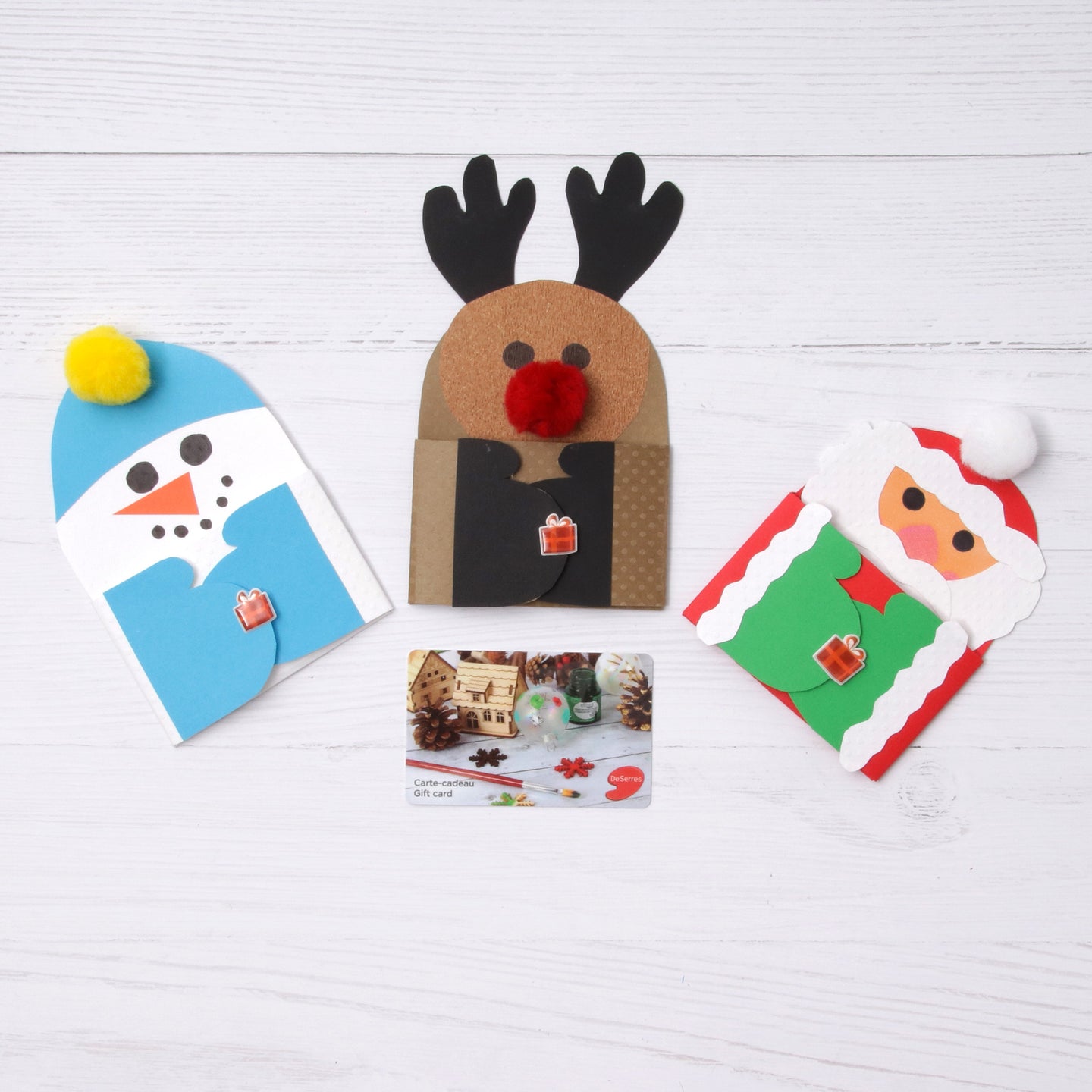 Festive Gift Card Packaging &VerticalLine; DeSerres