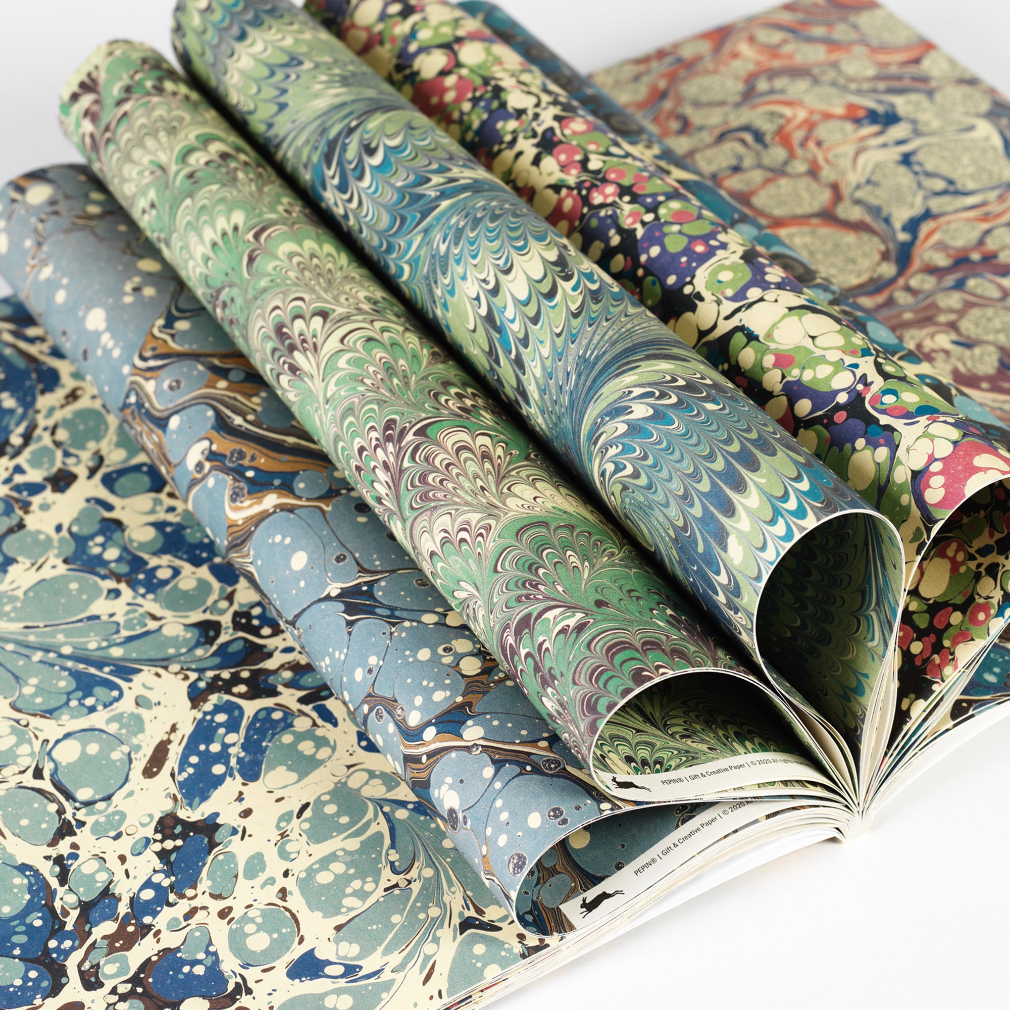 Gift & Creative Paper Book - Marbled Paper Designs &VerticalLine; DeSerres