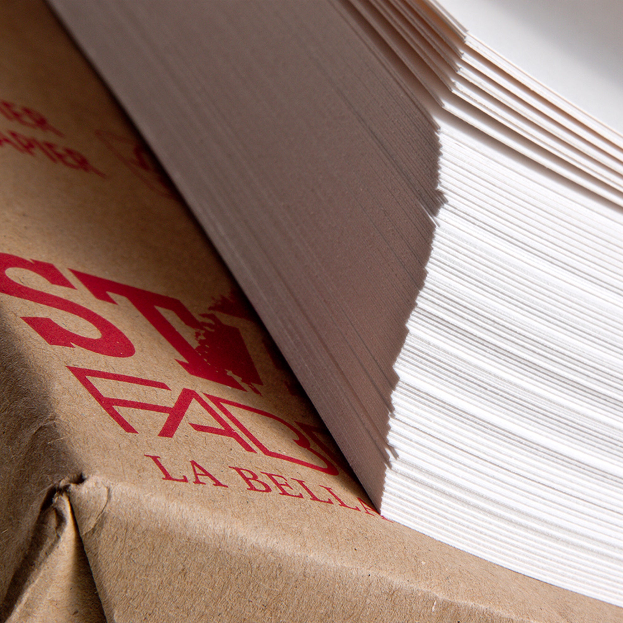 Accademia Mayfair Paper Pack &VerticalLine; DeSerres