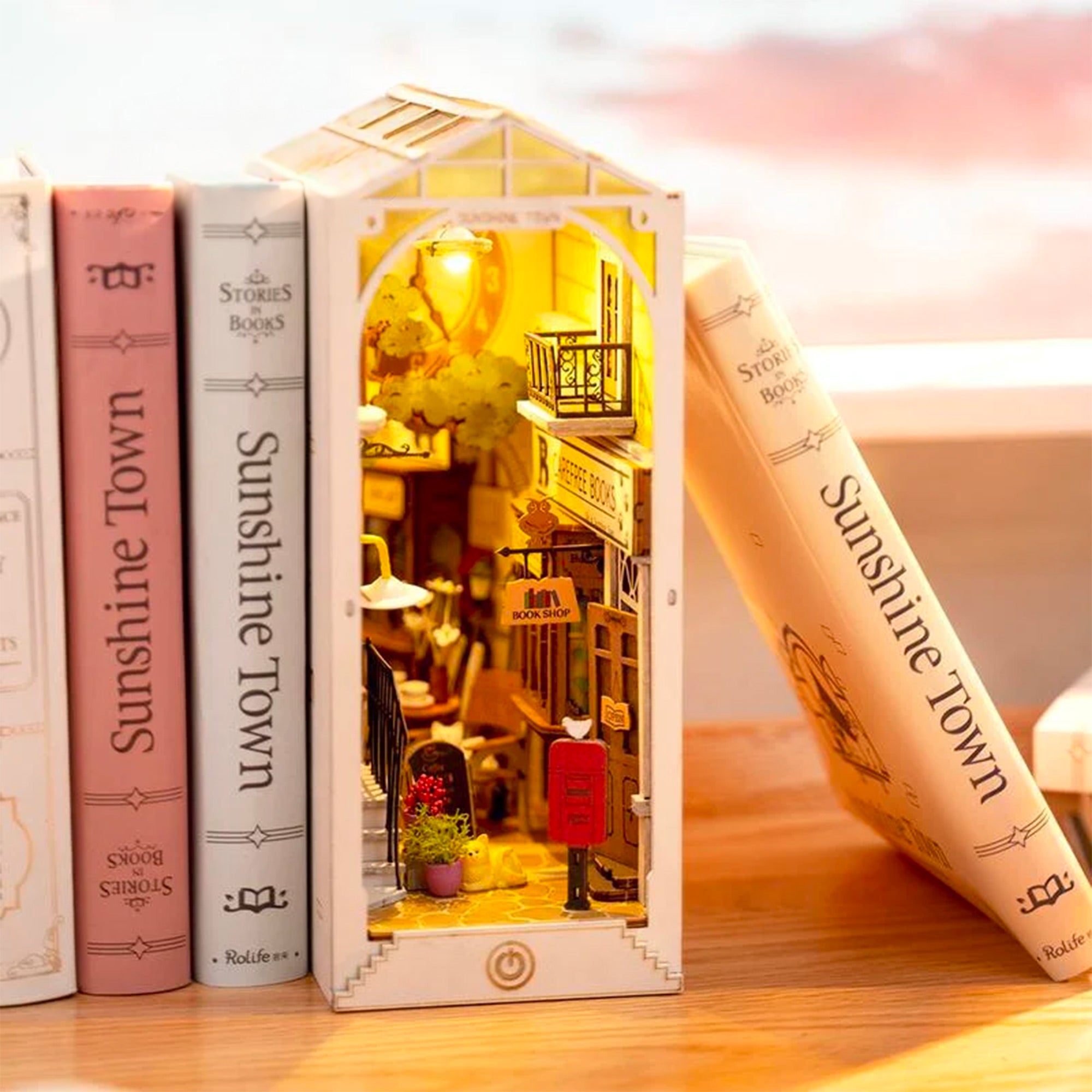 DIY Mini Book Nook - Sunshine Town &VerticalLine; DeSerres