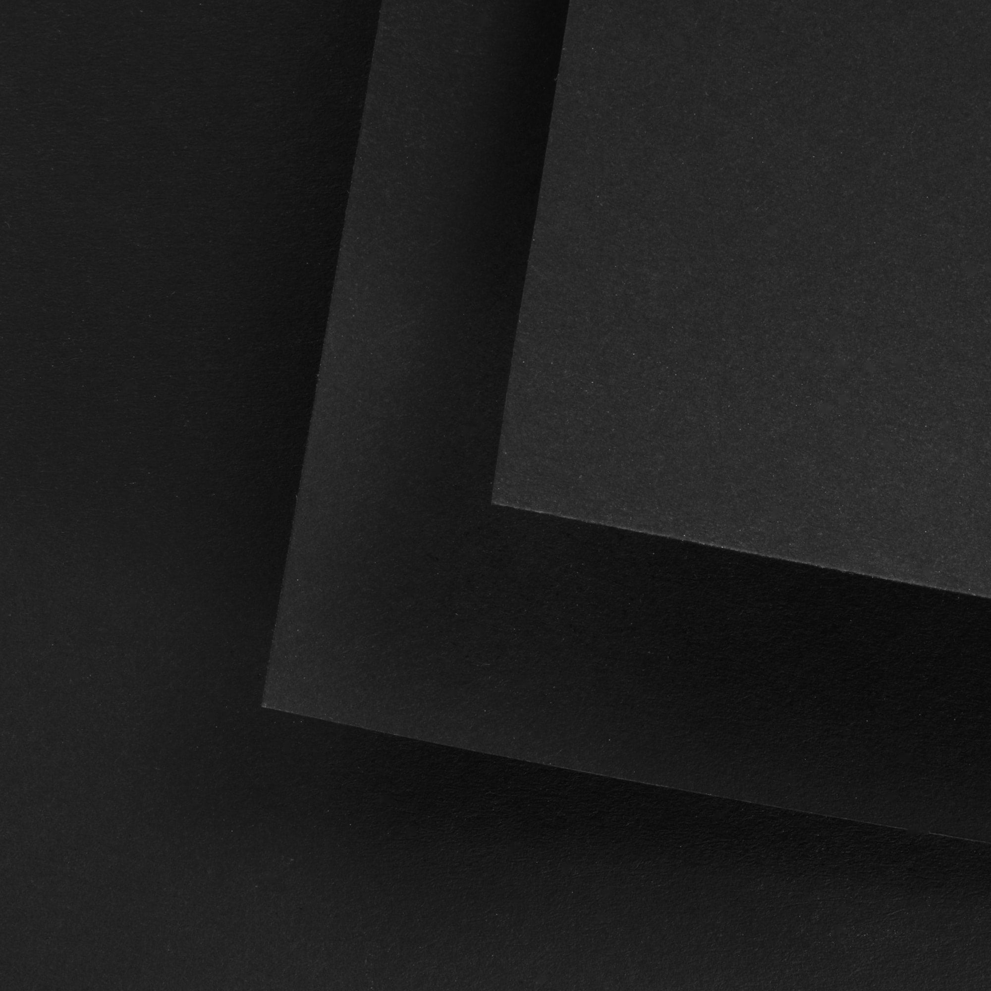 Black Black Block &VerticalLine; DeSerres